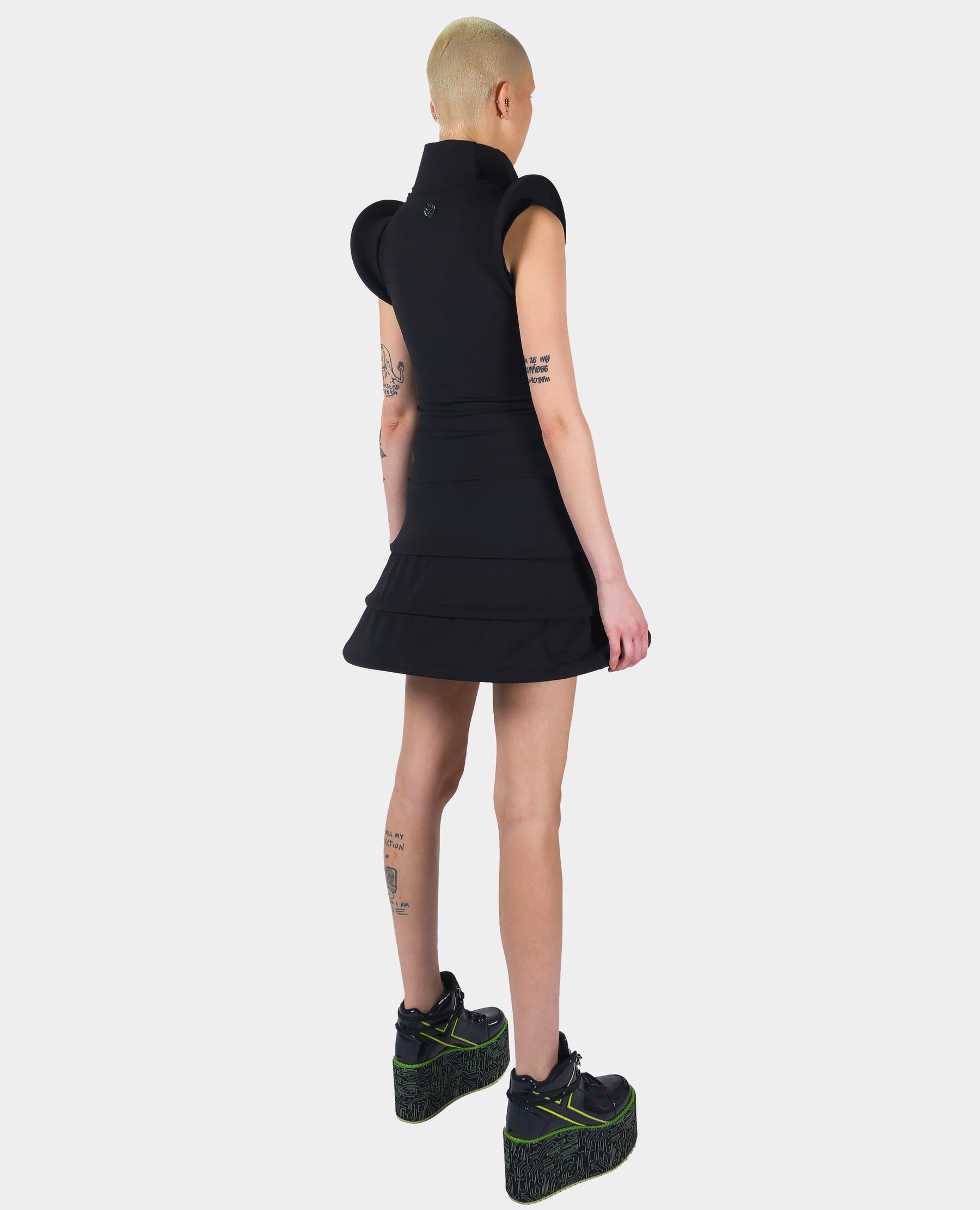 CYBERLAB ENTRAPMENTED DRESS BLACK | CYBERDOG – Cyberdog