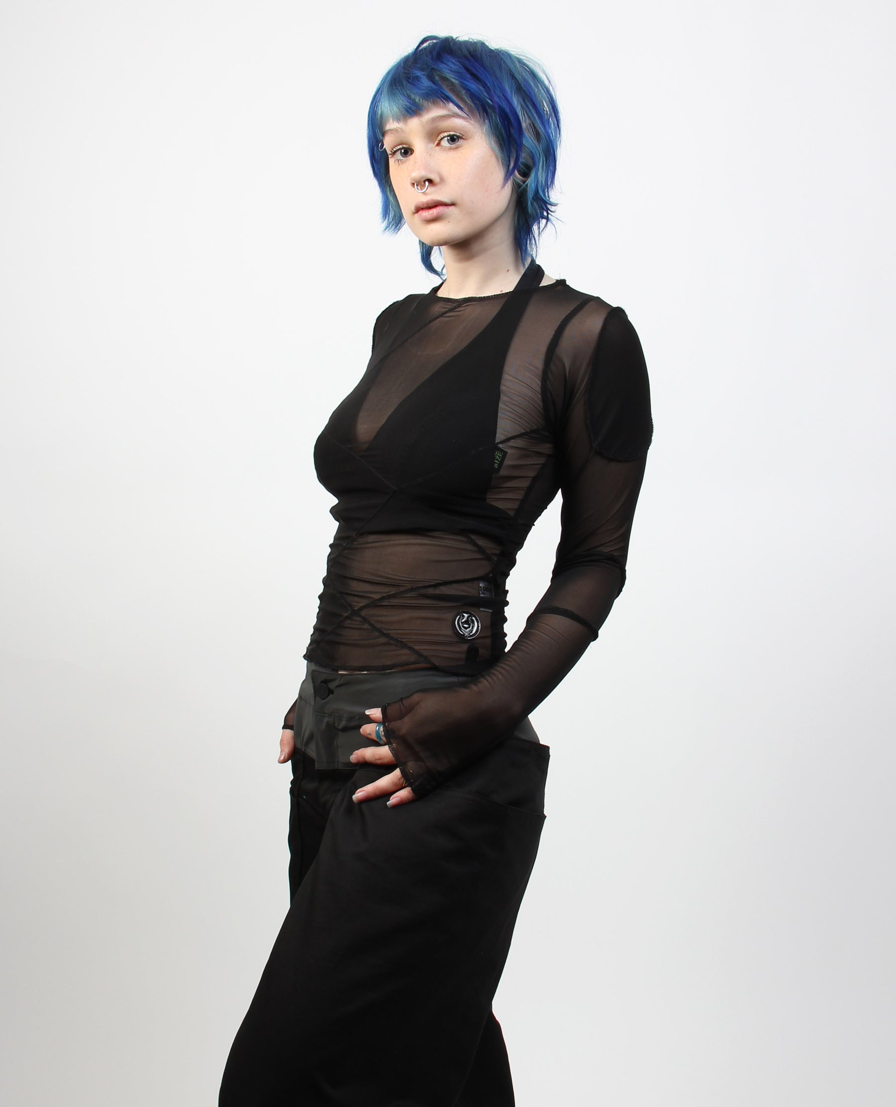 CRISS CROSS MESH – Cyberdog